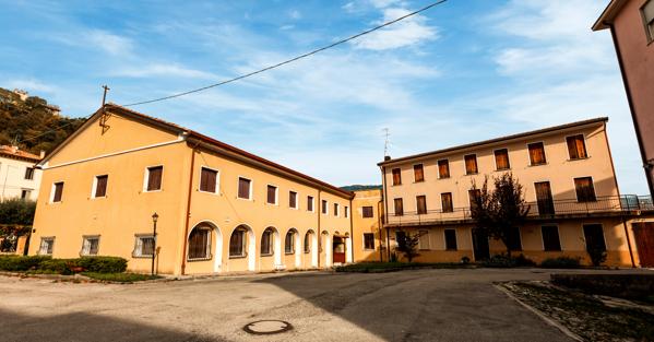 Difesa, da Vittorio Veneto a Modena per la prima volta lo Stato mette in vendita le sue caserme ...